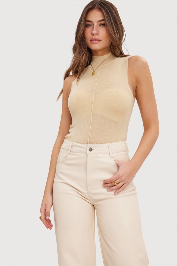 Beige top | Loavies